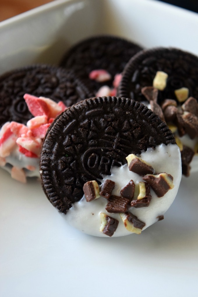No-Bake Oreo Marshmallow Bars - This Little Home of Mine